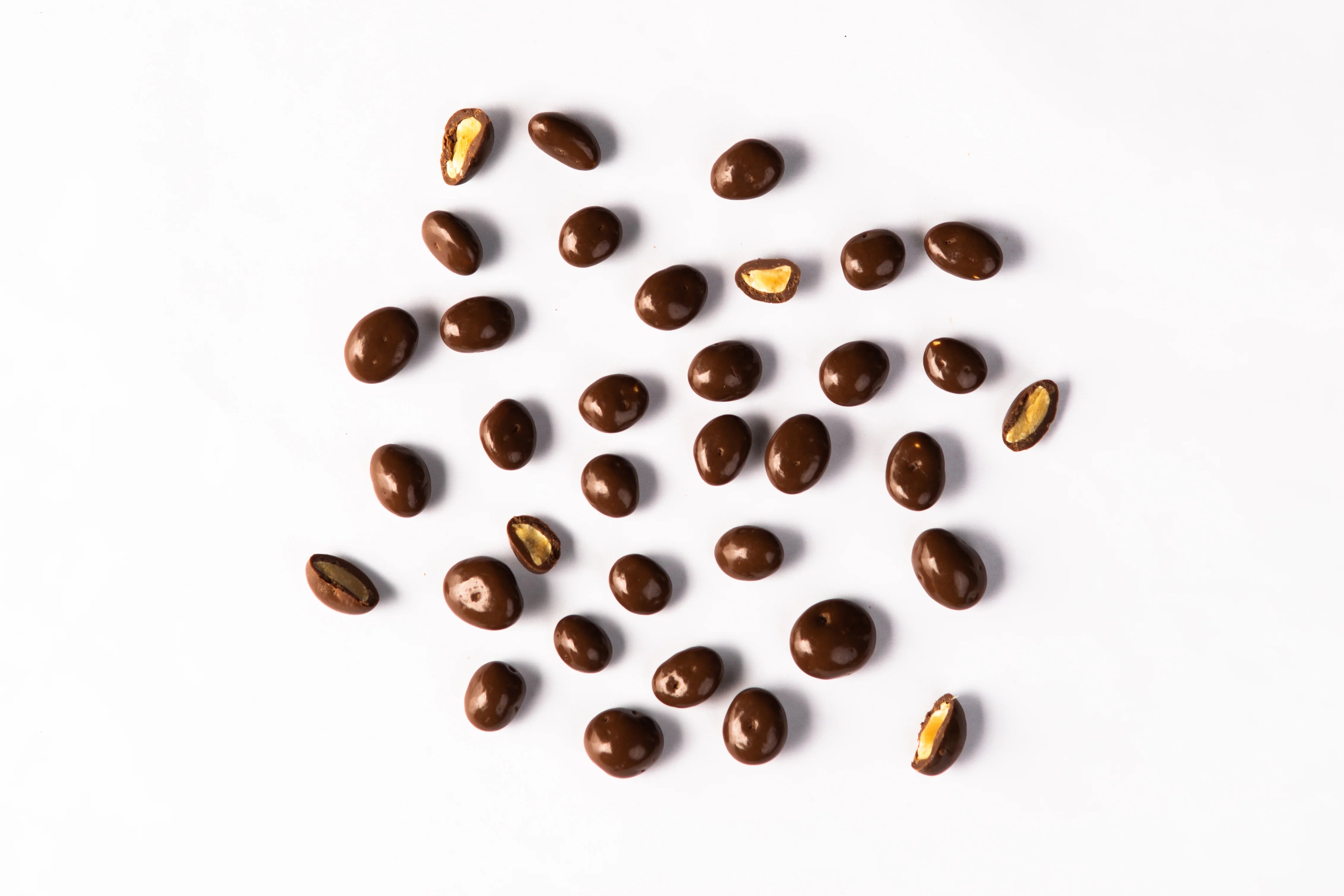 DC Peanuts 200g Pouch – Barossa Valley Chocolate Company